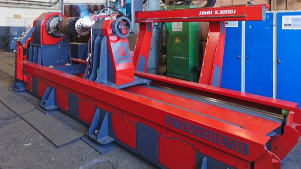 Новый наплавочный станок  на Михайловском ГОКе