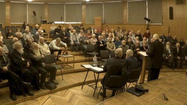 Машин М.А. на презентации книги «Колокола сии сооружали мастера ЗИЛа и иные трудники» (2)