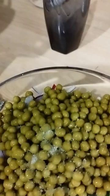 Ещё не винегрет, уже не сельдь под шубой.   #russianfood