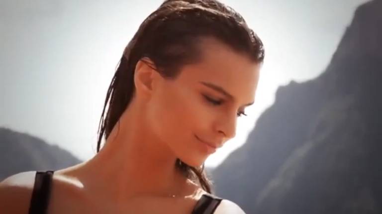 Emily Ratajkowski (sexy edit) Эмили Ратажовски секси видео