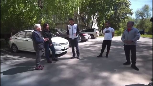 Ильдар автоподбор _ подарили машину глухонемой девушке