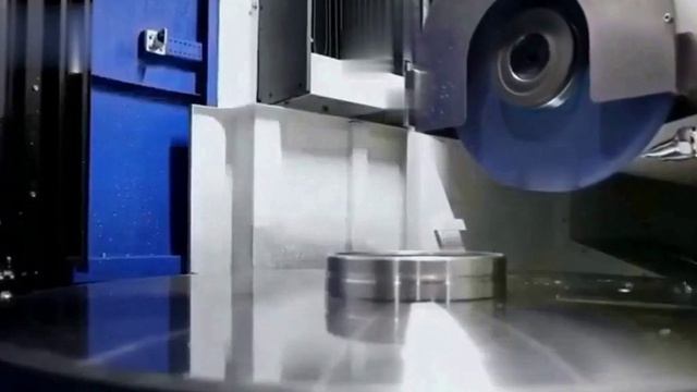 Высокоточный шлифовальный станок портального типа с круглым столом модель YHMP73160