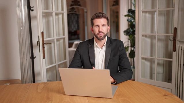 Вам когда-нибудь приходилось подавать жалобу или Купили товар, а он оказался сломанным ?