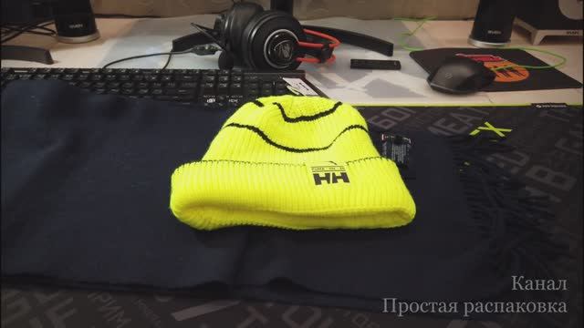 Шарф Tommy Hilfiger и спортивная шапка Helly Hansen (личное мнение о покупке)