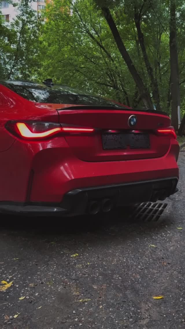 BMW_M4_RED