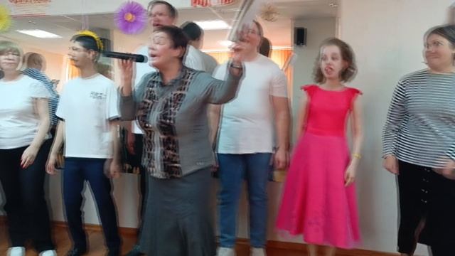 Все артисты «С Днём рождения»