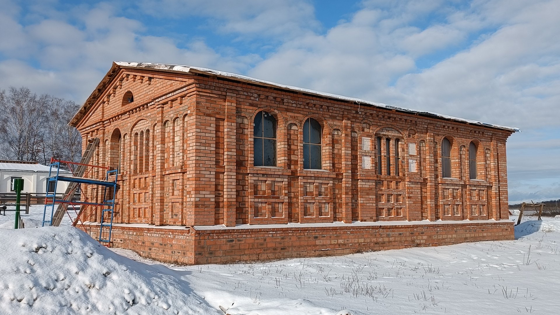 19-02-2025 конюшня в Тульской области