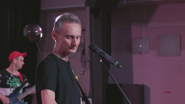 Post Factum - 17-Я смотрю в поднебесную тьму...