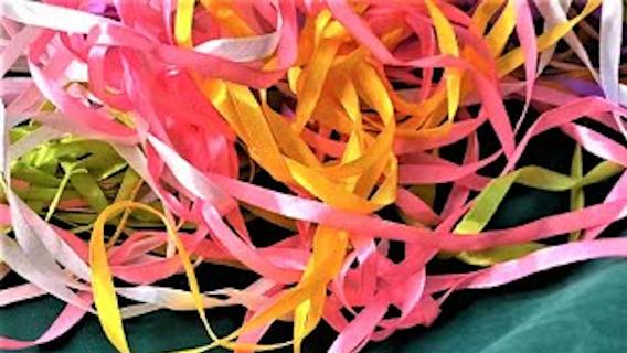 Увидела идею на фотографии из королевского дворца: вышивка лентами DIY мастер-класс