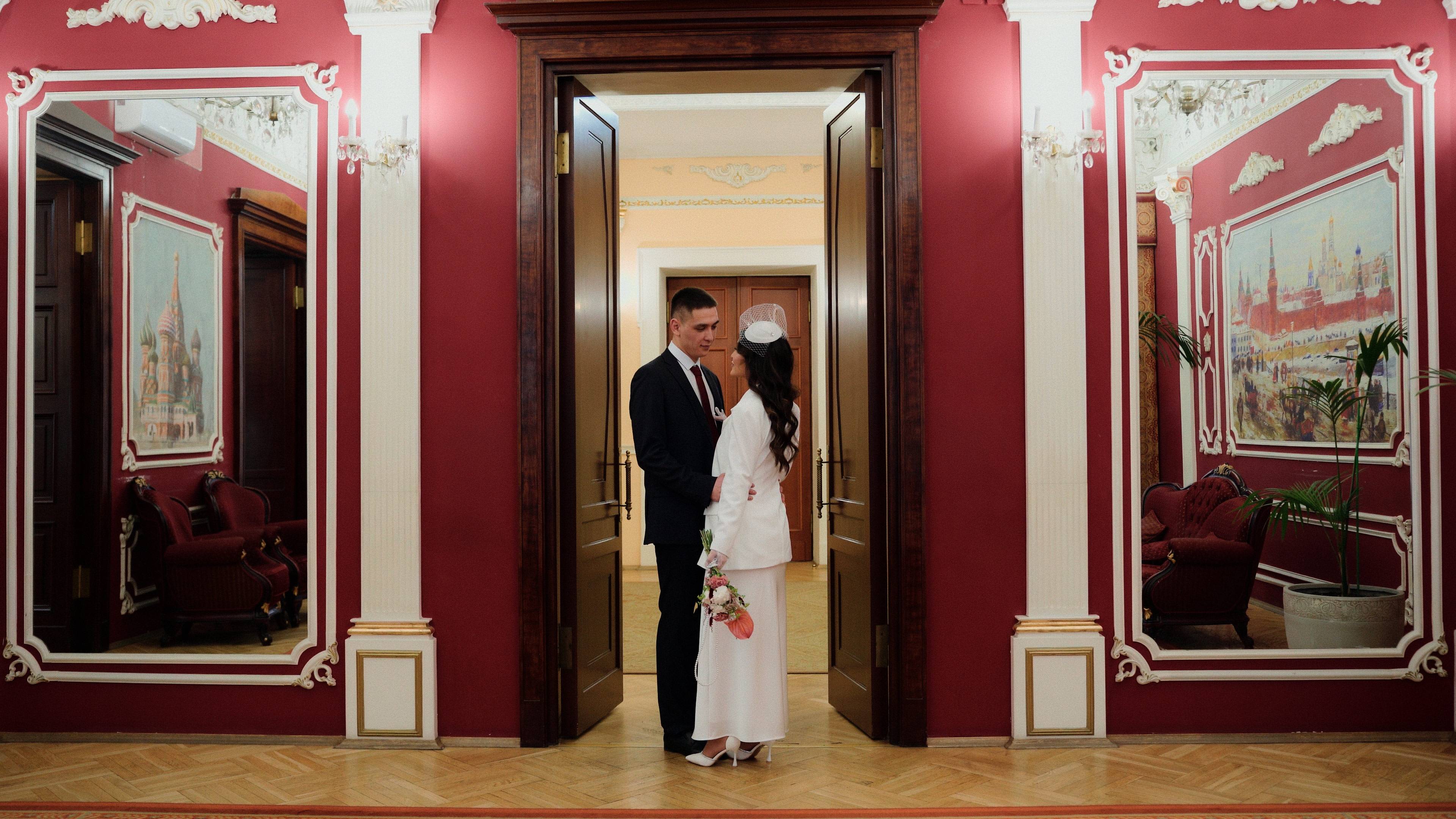 Свадебный клип в Грибоедовском ЗАГСе