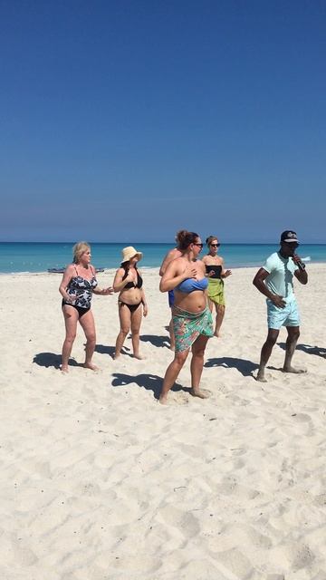 Куба . Океан. Уроки танцев