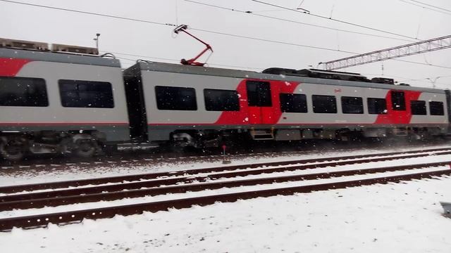 Электропоезд ЭС1 0423 Ласточка станция Чехов