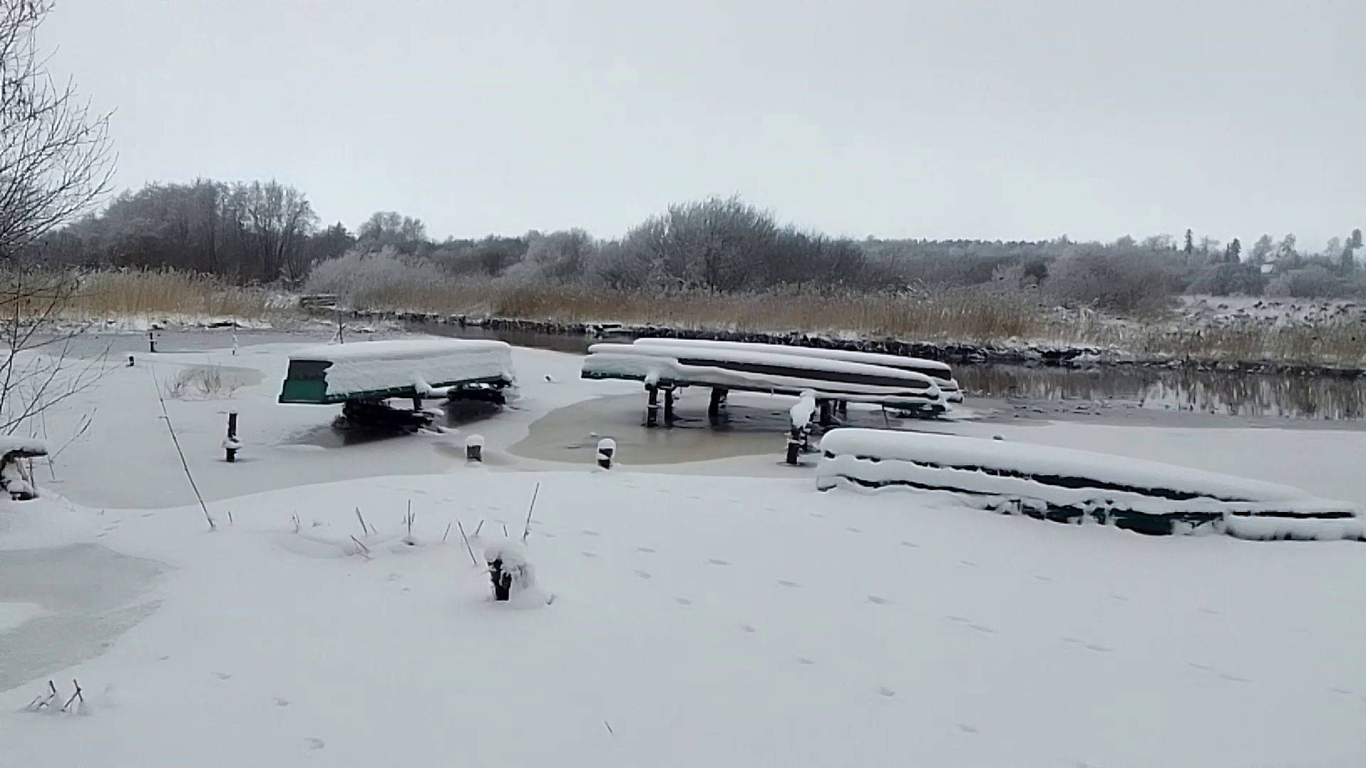 Поход на озеро.