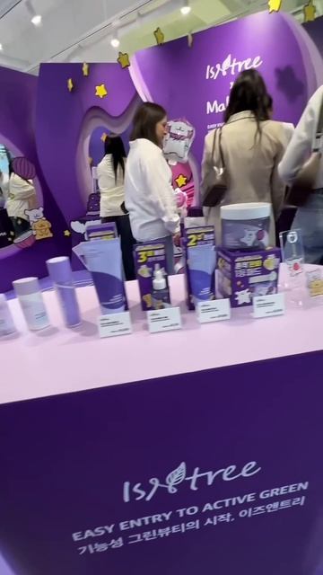 советую сходить ☺️ #южнаякорея #шортс #влогкорея #isntree #oliveyoungglobal #жизньвкорее #сеул