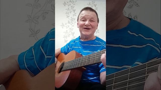 Песня под гитару.Ремонт гитары. Проверка шуточной песней В.С. Высоцкого  "песенка о слухах"