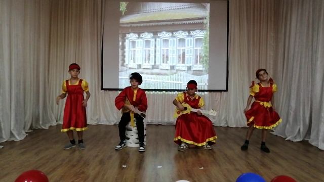 Танец "Ах мамочка на саночках". 2023 год