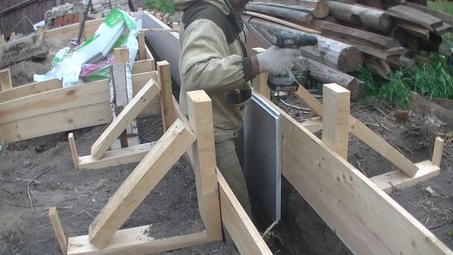 Фундамент своими руками
