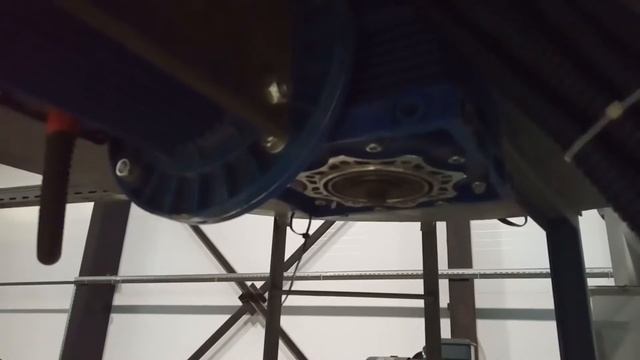 Участок тонкого измельчения опила