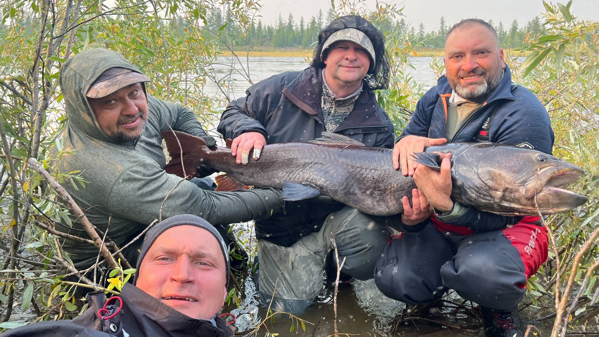 Рыбалка в Эвенкии. Сплав команды Виктора Савицкого по реке Мойеро в августе 2024 года.