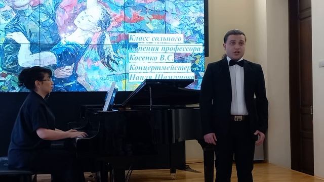 М. Фрадкин, стихи Е. Долматовского Случайный вальс -поёт Альмир Хамжуев