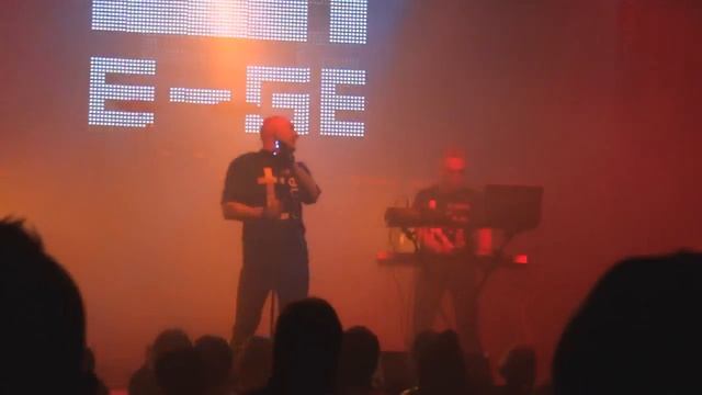 e-gens - Pain - PIPL Club, Moscow, April, 6th, 2012