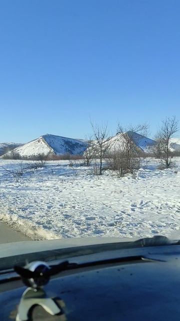 Горы 2 сестры в снегу Белая Калитва