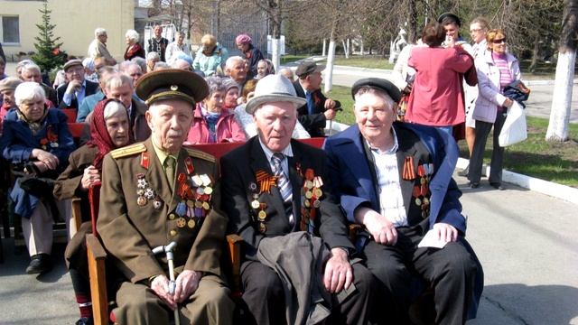 Памяти Геннадия Громова .