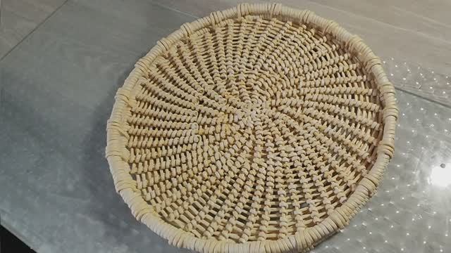 МК. Поднос Соломенный из бумажной лозы. #271