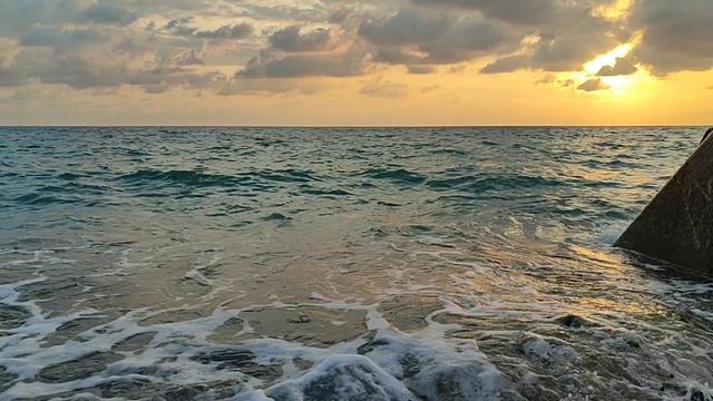 Закат на море.