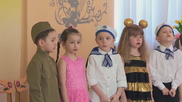 Праздник к 8 марта песня 2 дс 36 РЖД FULL HD 021032223ФВ