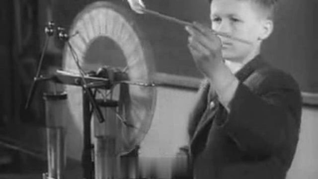 Док.фильмы Э.РЯЗАНОВА /  ПИОНЕРИЯ  1952 № 3