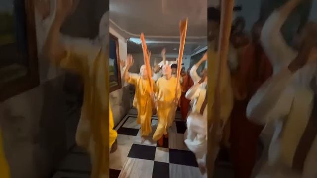 Маяпур, утренние службы 22.02.2025 часть 1