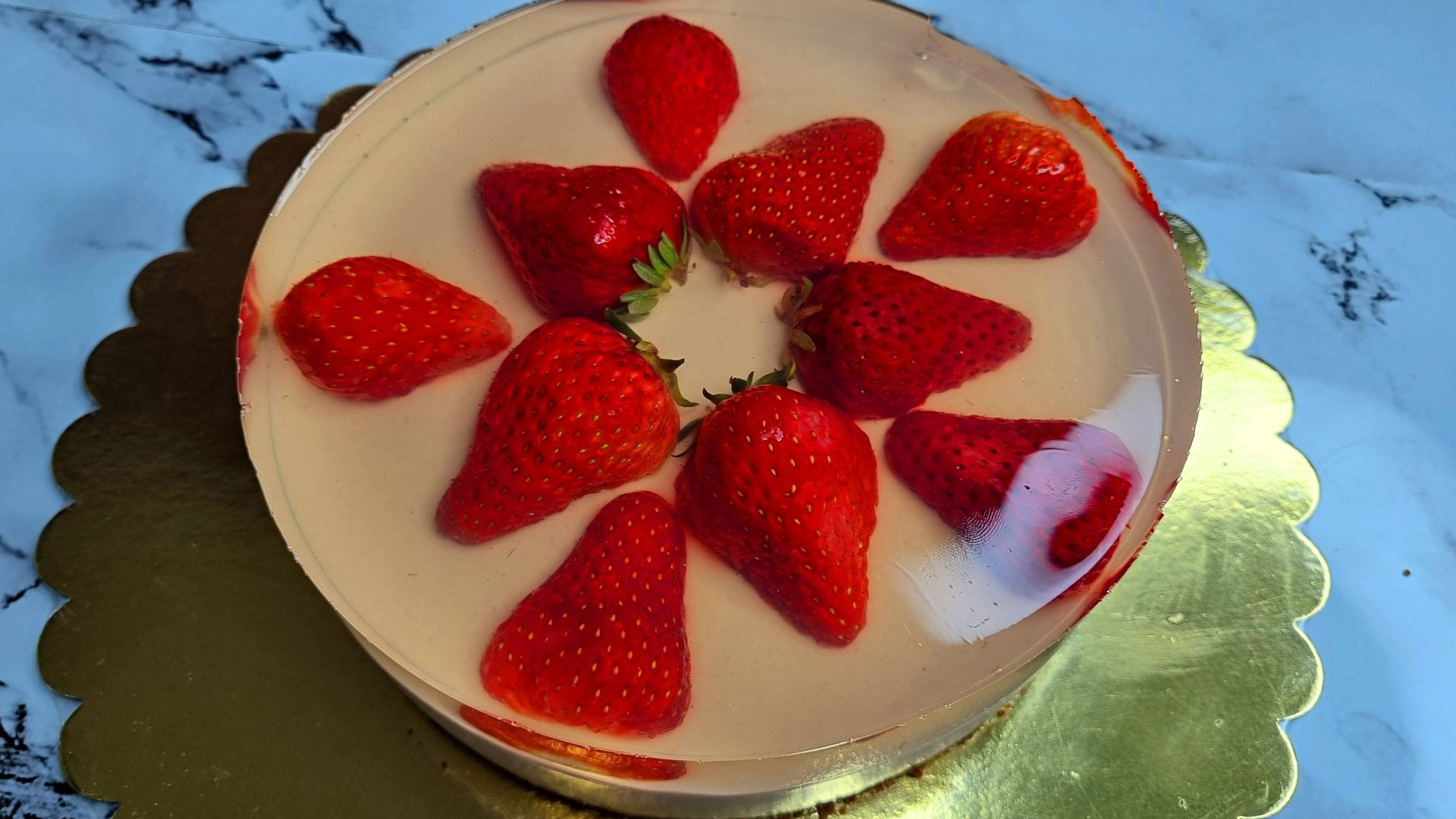 ТОРТ БЕЗ ВЫПЕЧКИ!!! НЕЖНЫЙ КЛУБНИЧНЫЙ ЧИЗКЕЙК.