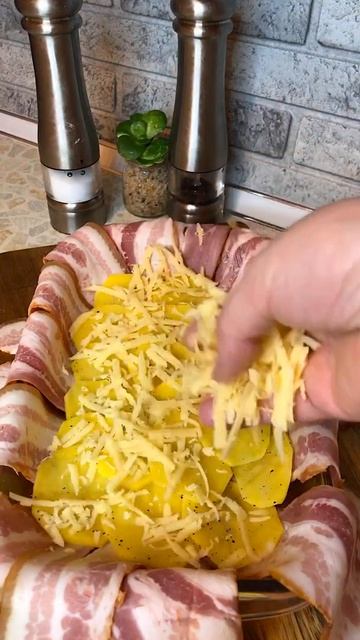 Картошка с беконом и сыром в духовке рецепт Просто и вкусно