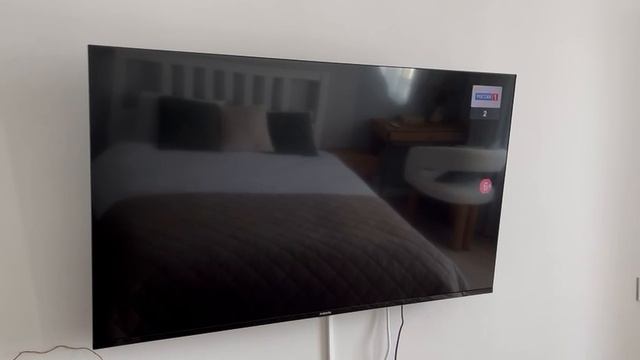 Телевизор спальня