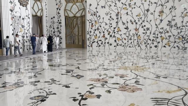 Мечеть Шейха Зайда в Абу-Даби - 11