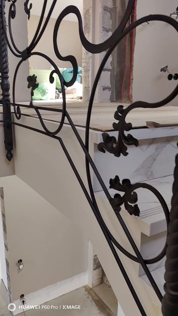 кованное ограждение лестницы