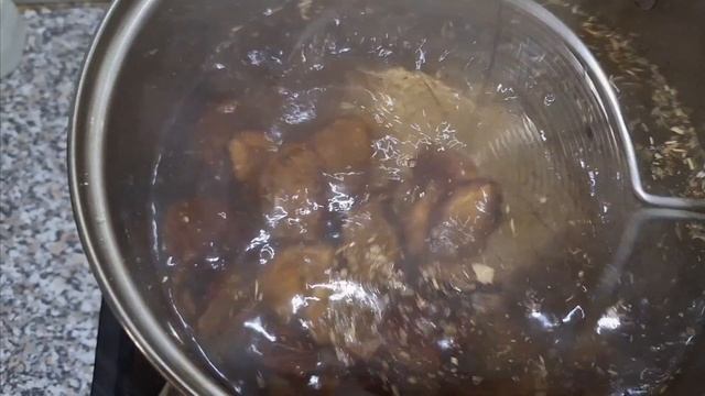 Вяленые сливы в масле с чесноком в электросушилке. Масло греть не нужно!