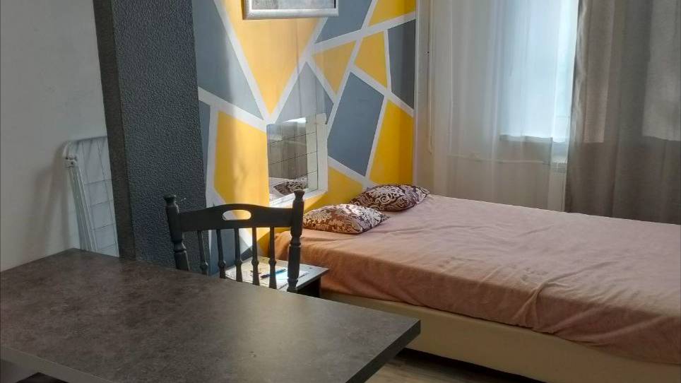 Мелик-Карамова 74, студия 4