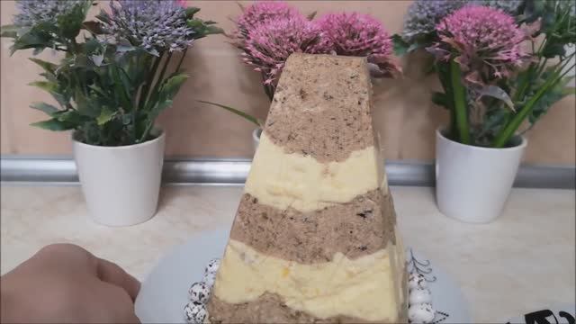 Творожная пасха с черносливом и курагой. Творожная пасха рецепт. Рецепты с творогом