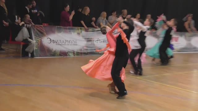 №196 - Ю-1 (D кл.) ST - 1/2 F