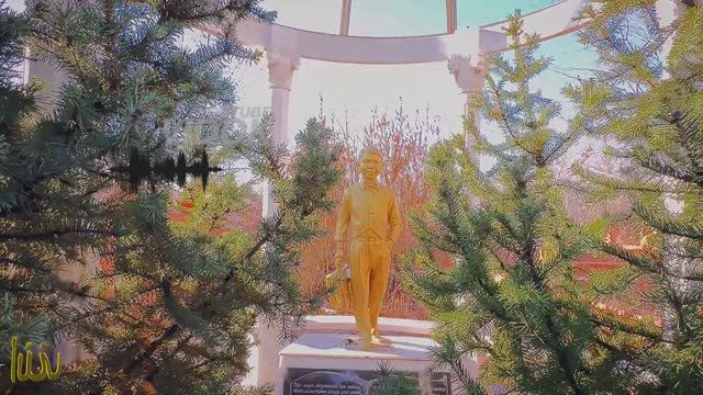 ЗОЛОТОЙ МАЛЬЧИК ПАМЯТНИК МУСУЛЬМАНСКОЕ КЛАДБИЩЕ.