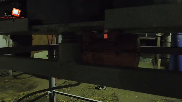 Изготовление бордюров (испытание вибростола)