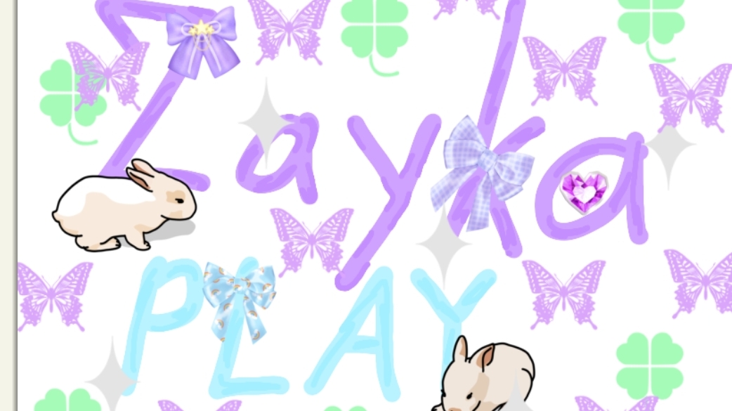 играю в модный показ в роблоксе.