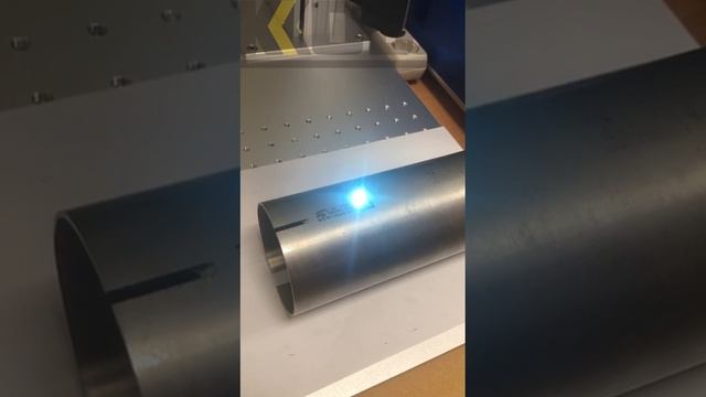 Лазерная маркировка труб