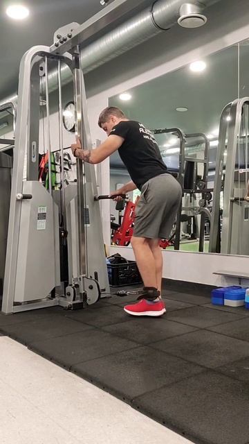 махи в кросовере