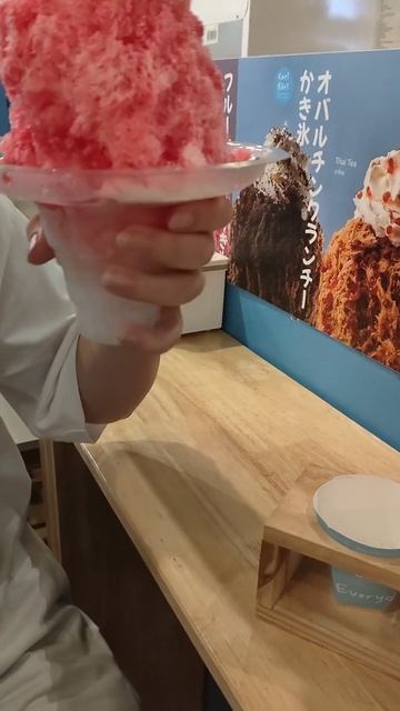 Тайское мороженое: необычные формы и вкусы