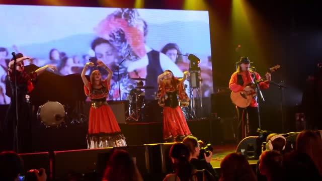 Цыганский танец "Ванёнок" Сергей Иванов-Жемчужников и коллектив цыганского танца "Экспромт". Концерт