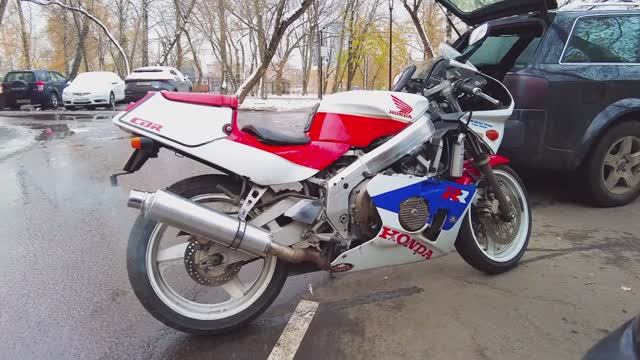 Мотодневник Honda CBR400RR покупка сорокалетнего спортбайка. визуальный осмотр