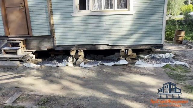 ПОДЪЕМ ДАЧНОГО ДОМА НА ПЛИТЫ, И БЛОКИ- КАК ДЕЛАЕМ МЫ !